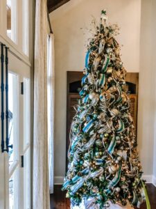 Christmas is Coming | alisaberrydesigns.com