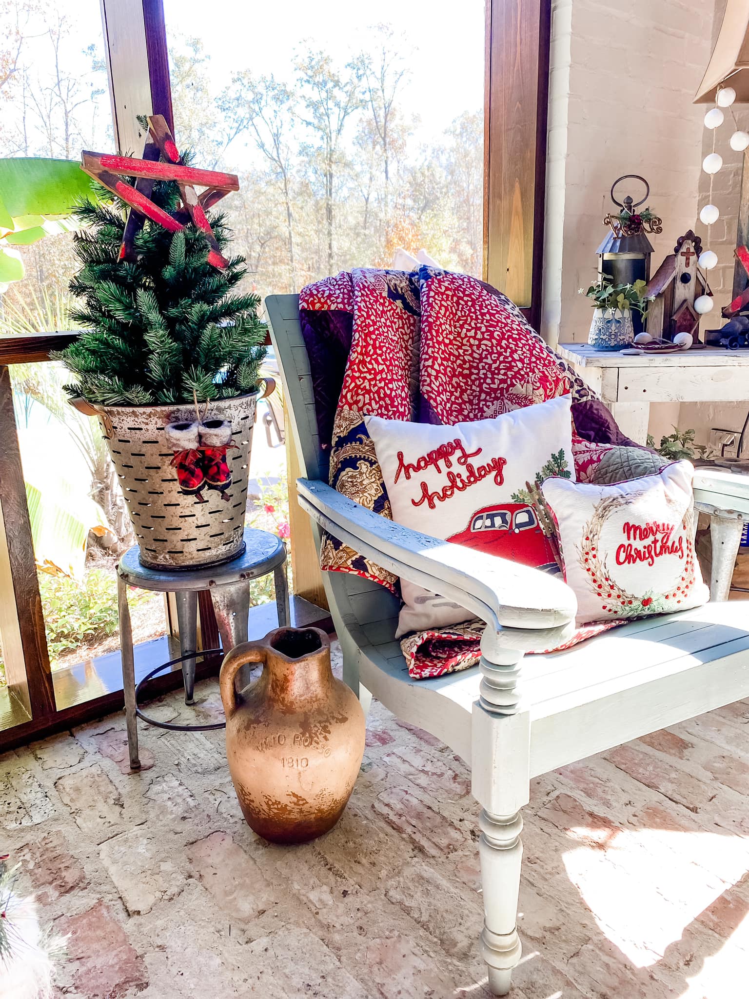 Parade of Christmas Homes II | alisaberrydesigns.com